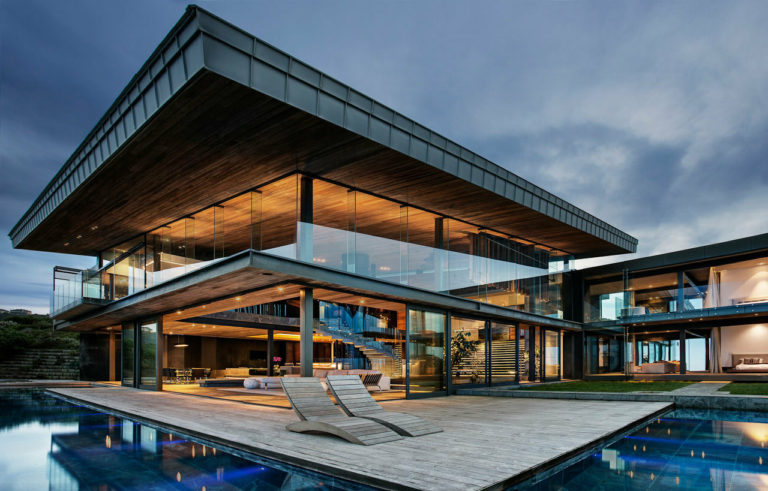 30+ Most Modern Glass Houses Designs