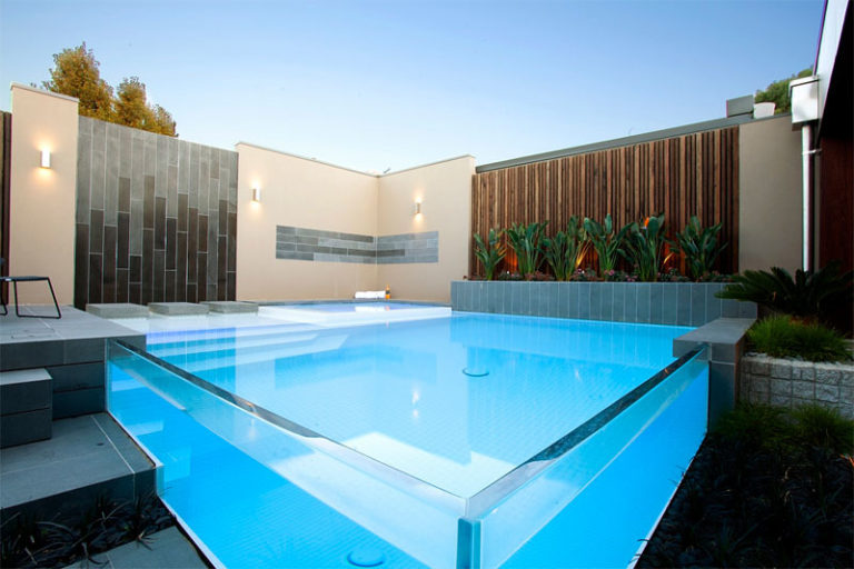 Glass swimming pool: 22+ best design ideas and who make them